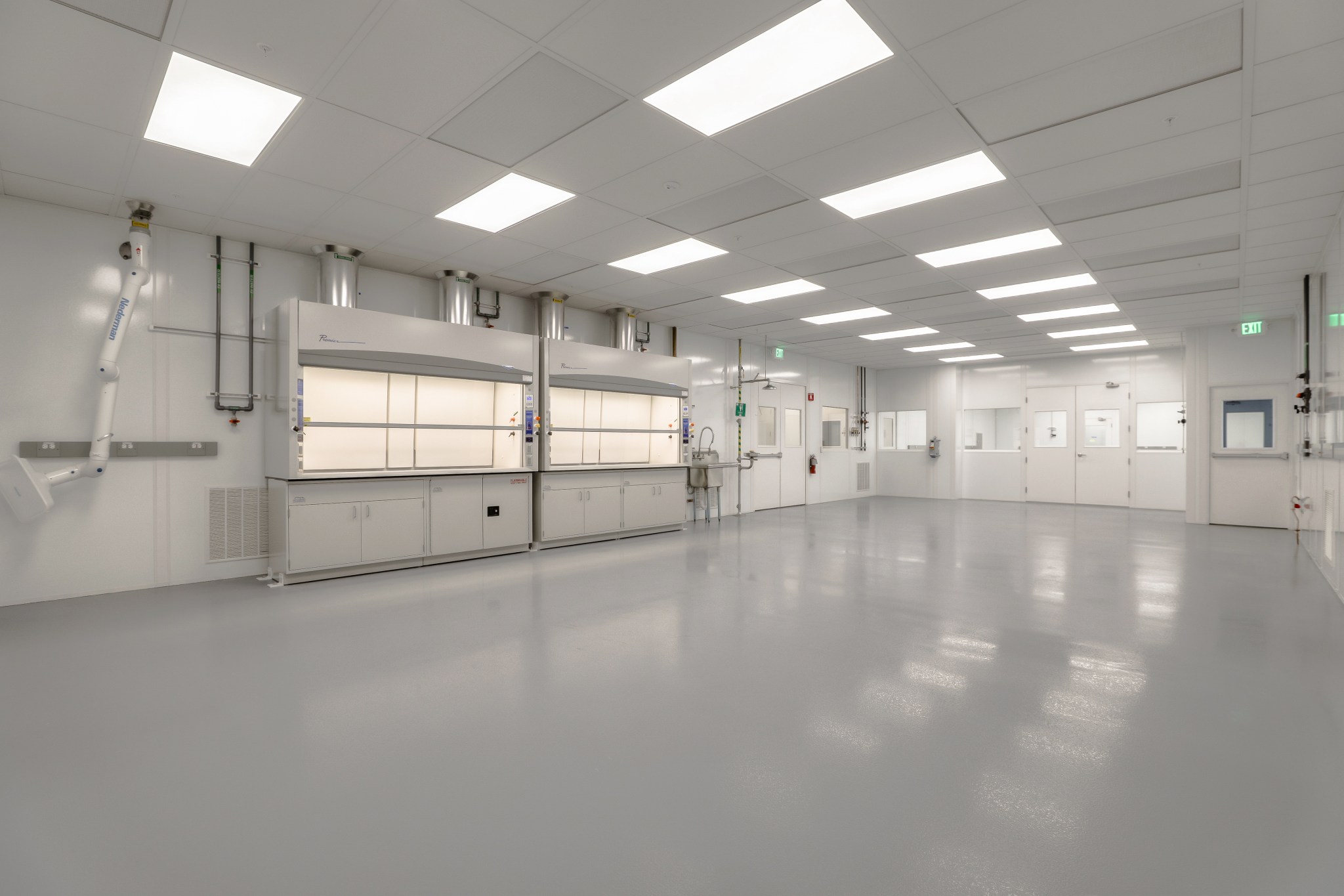 Modular Cleanrooms at the Best Value • Modulus Cleanrooms